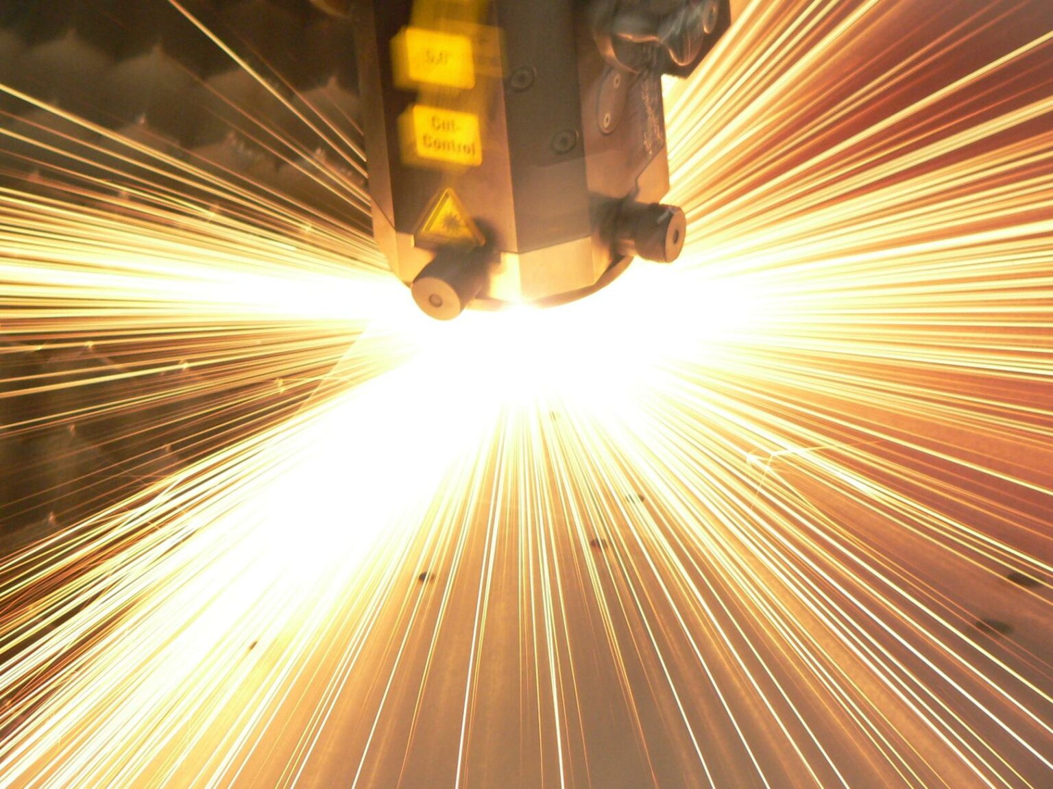 Gas lasers – advanced products by Acal BFi