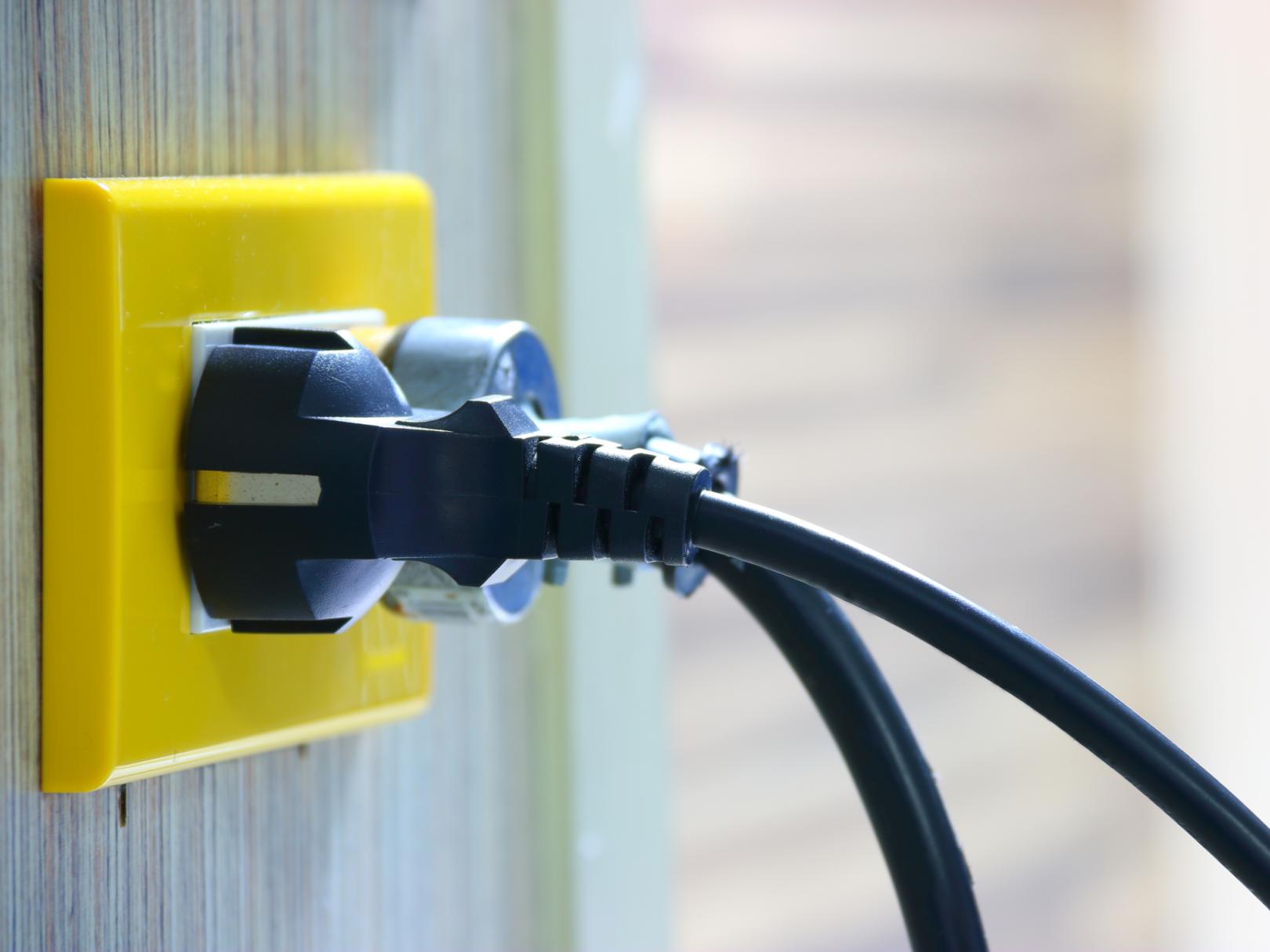 Wall mount power supplies – advanced products by Acal BFi